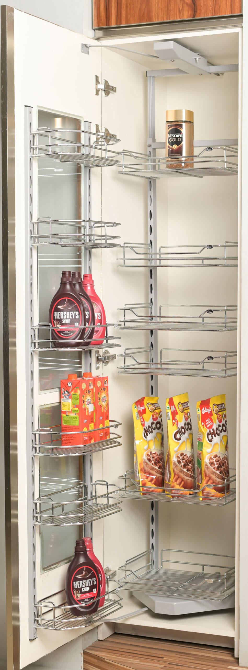 Twelve Layer Larder Basket - Kitchen Museum