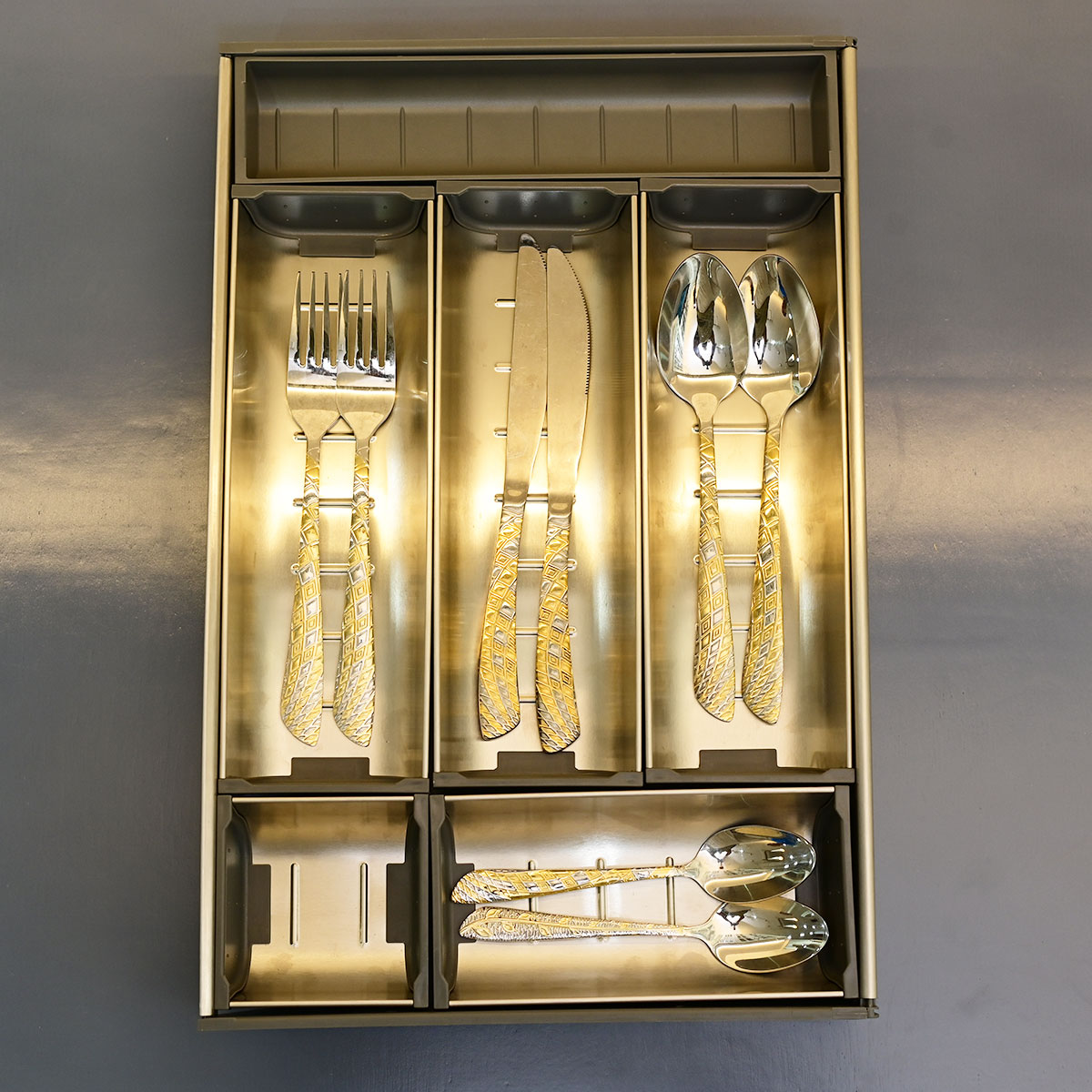 Cutlery Basket - Kitchen Museum