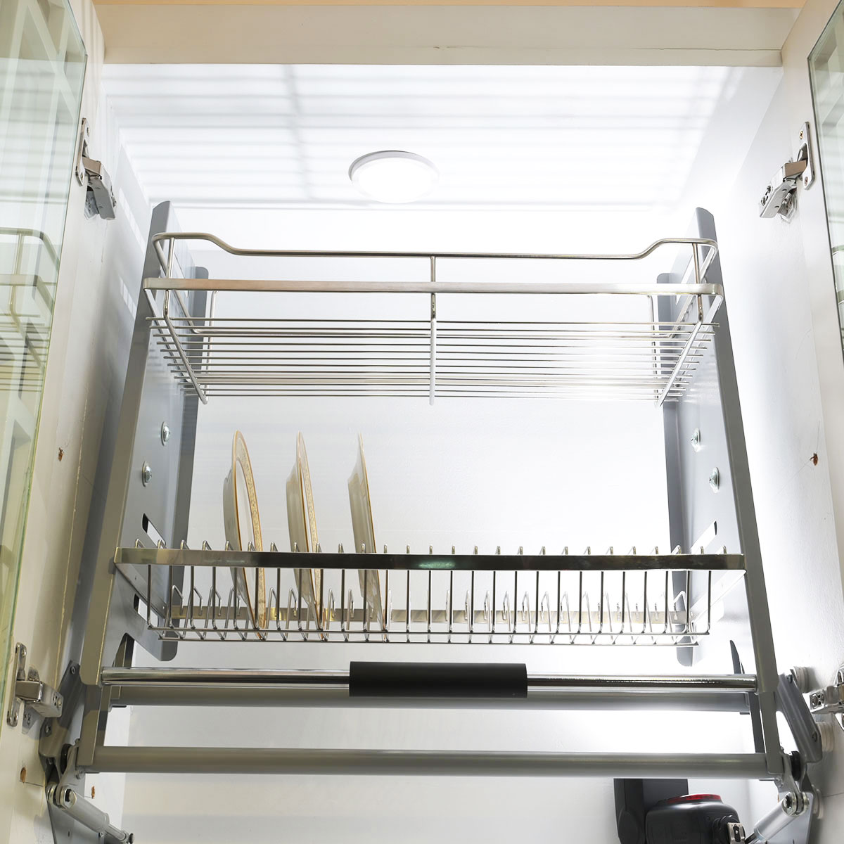 Elevator Plate Basket - Kitchen Museum