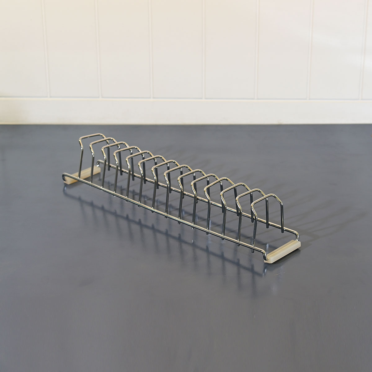Plate & Saucer Stand - Kitchen Museum